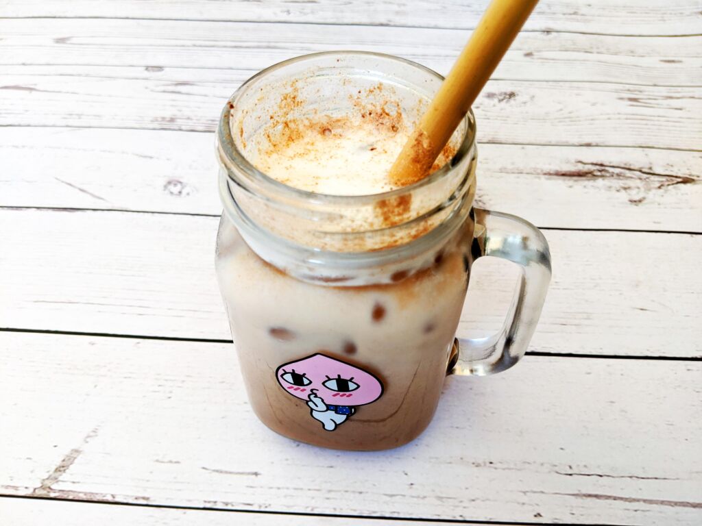 Latte glacé au chocolat / Ice Choco Latte / 아이스초코라떼 | Yun's Small Kitchen