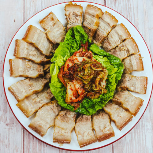 Bossam / Porc tendre coréen à servir avec le kimchi / 보쌈 | Yuns.fr
