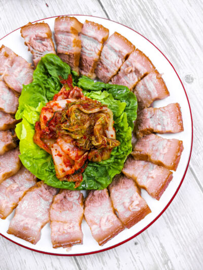 Bossam / Porc tendre coréen à servir avec le kimchi / 보쌈 | Yuns.fr