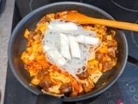 Sundae Bokkeum / Sauté de saucisses coréennes / 순대볶음/ - Yun's